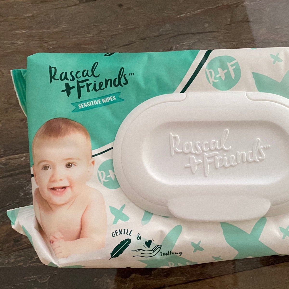 Baby wipes from Rascal + Friends - Vegan Product Reviews & Ratings ...