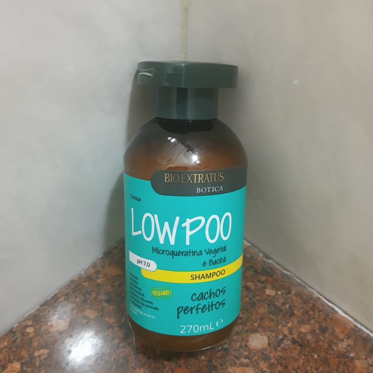 Shampoo Botica from Bio Extratus - Vegan Product Reviews & Ratings ...
