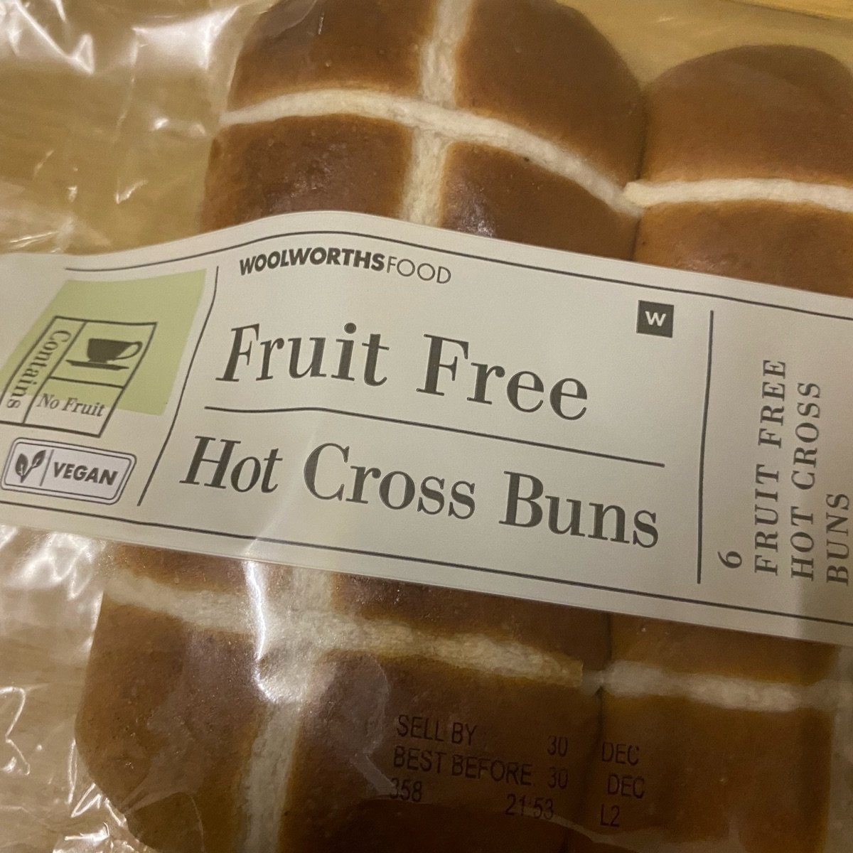 Fruit Free Hot Cross Buns from Woolworths Food - Vegan Product Reviews ...