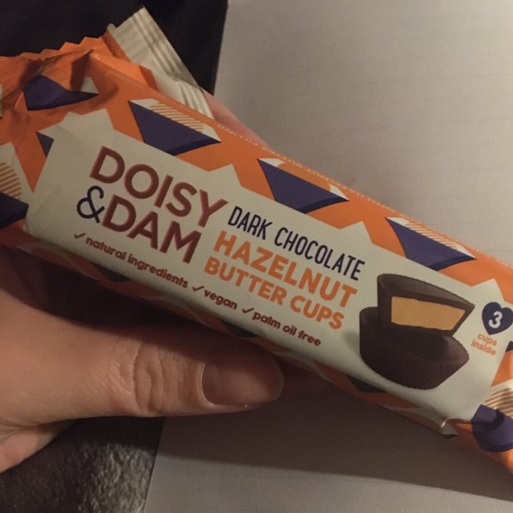 Doisy & Dam Dark Chocolate Hazelnut Butter Cups Review | abillion
