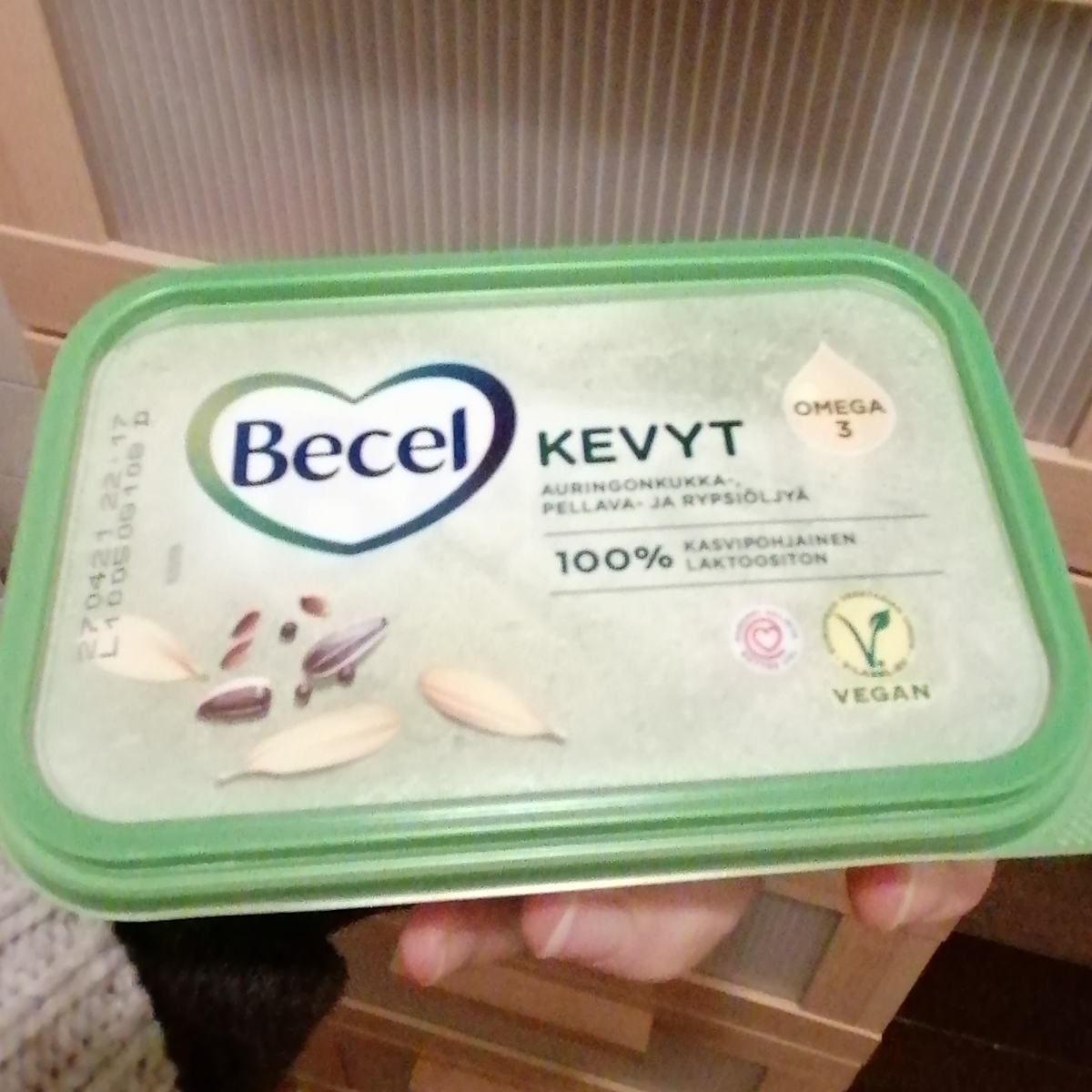 Becel Kevyt from Becel - Vegan Product Reviews & Ratings | abillion