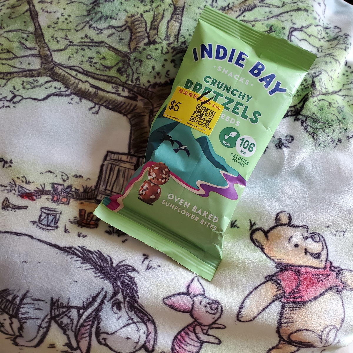 Crunchy Pretzels - Superseeds from Indie Bay Snacks - Vegan Product ...