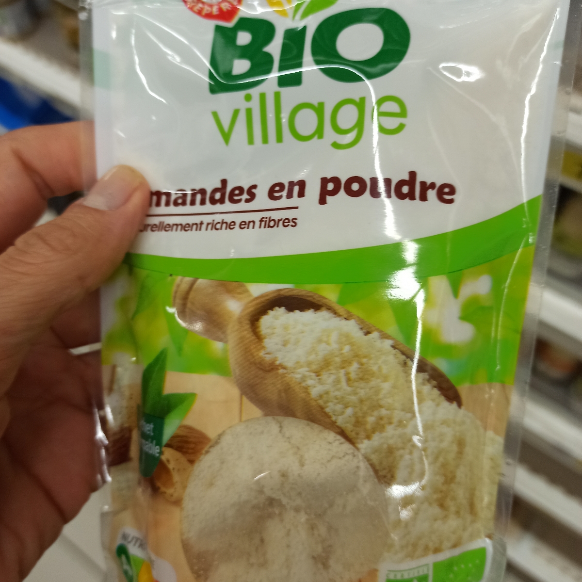 Amande en poudre from Bio Village - Vegan Product Reviews & Ratings ...