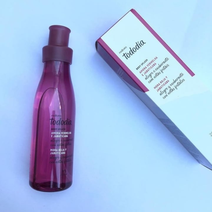 Natura Body splash de mora roja y jabuticaba Review | abillion