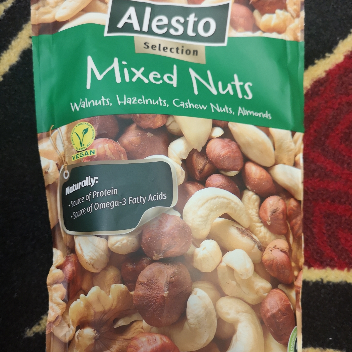 Mix di noci from Alesto - Vegan Product Reviews & Ratings | abillion