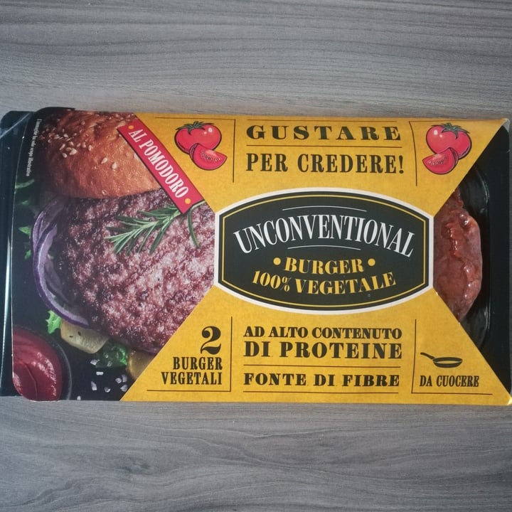 Unconventional Burger Vegetale Al Pomodoro - Tomato Burger Review ...