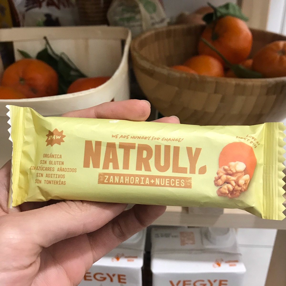Barrita De Zanahoria Y Nueces from Natruly - Vegan Product Reviews ...