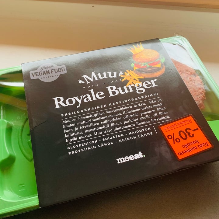 muu Royale Burger Review | abillion