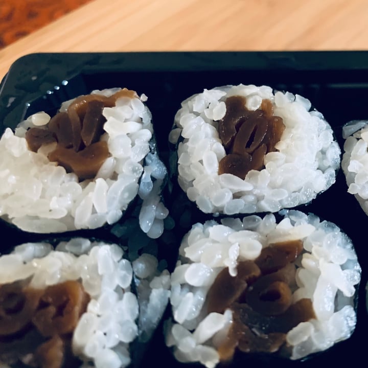Restaurant Ami Bloomington, United States Kampyo Maki Roll Review ...
