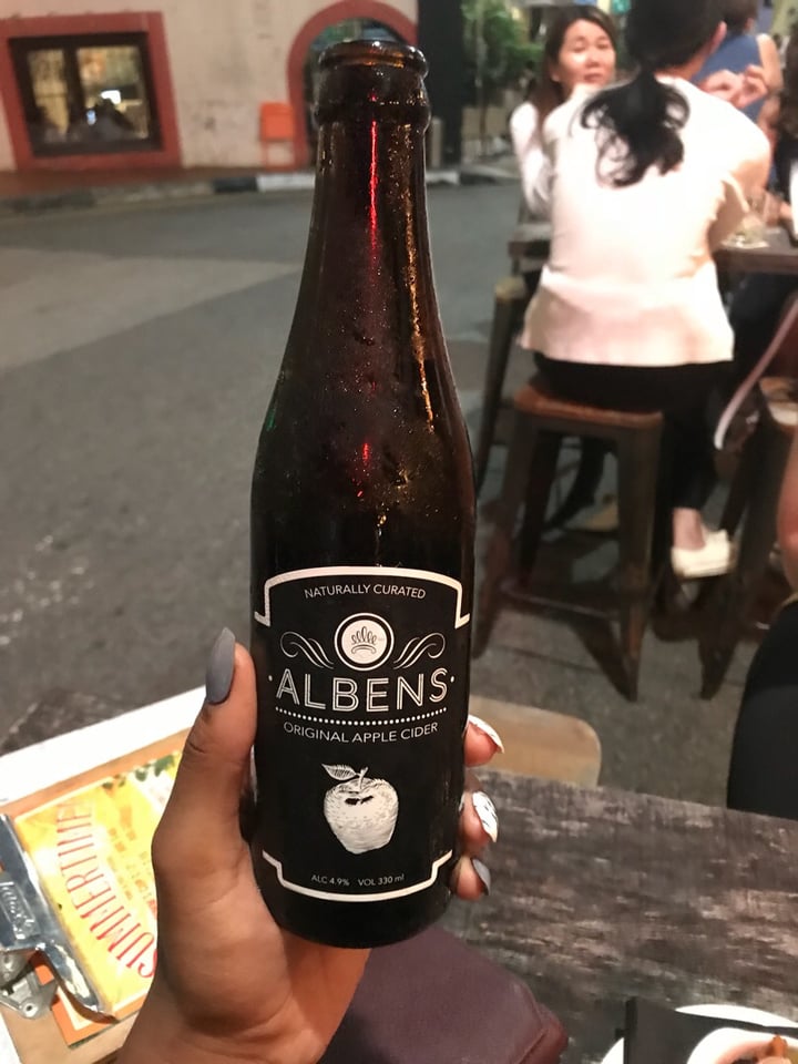 Oxwell & Co Outram, Singapore Albens original Apple cider Review | abillion