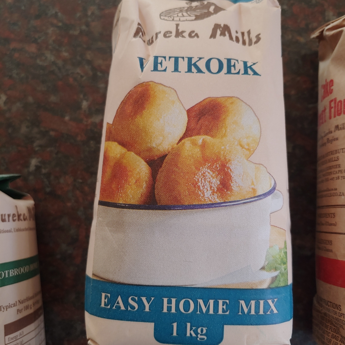 Vetkoek easy home mix from Eureka Mills - Vegan Product Reviews ...
