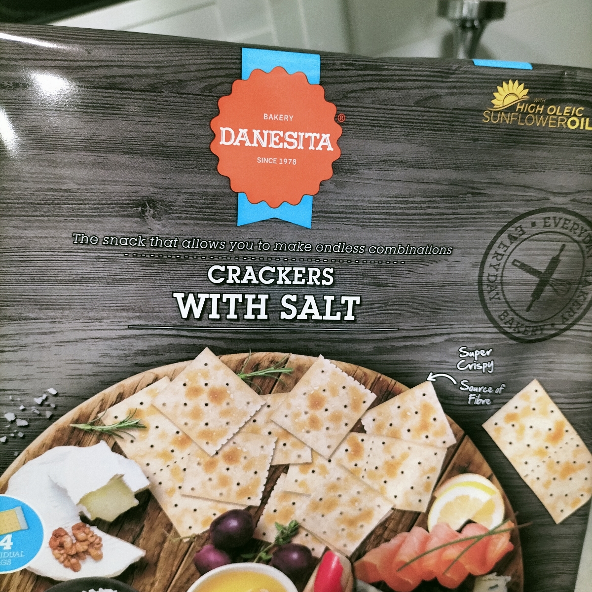 Crackers with salt from Danesita - Vegan Product Reviews & Ratings ...