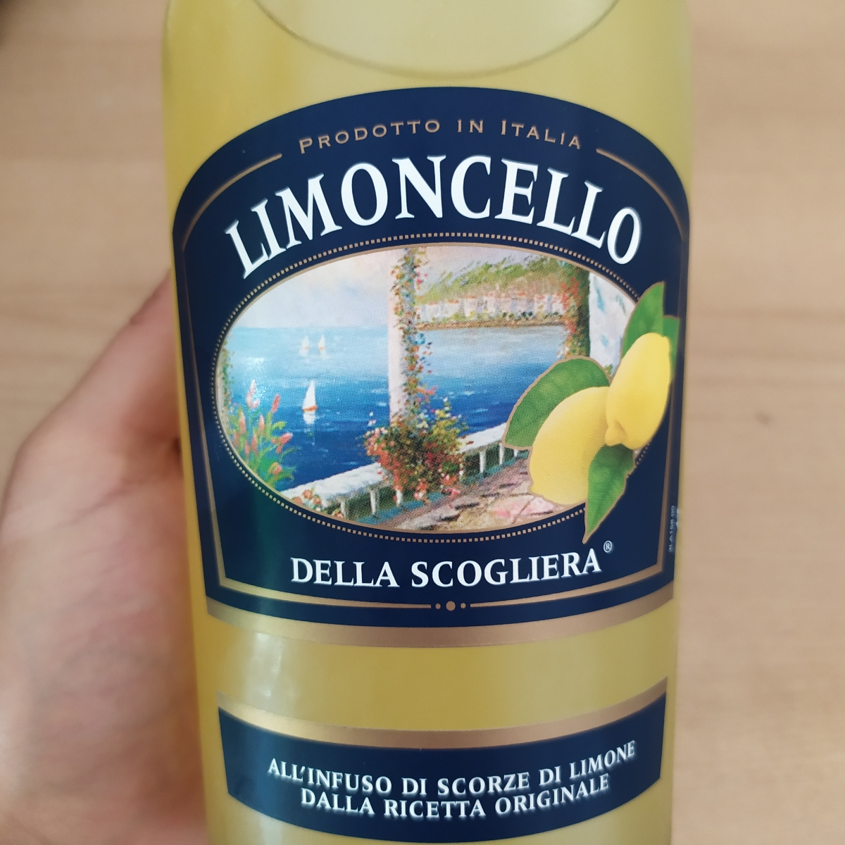 Limoncello della scogliera Limoncello Della Scogliera Reviews | abillion