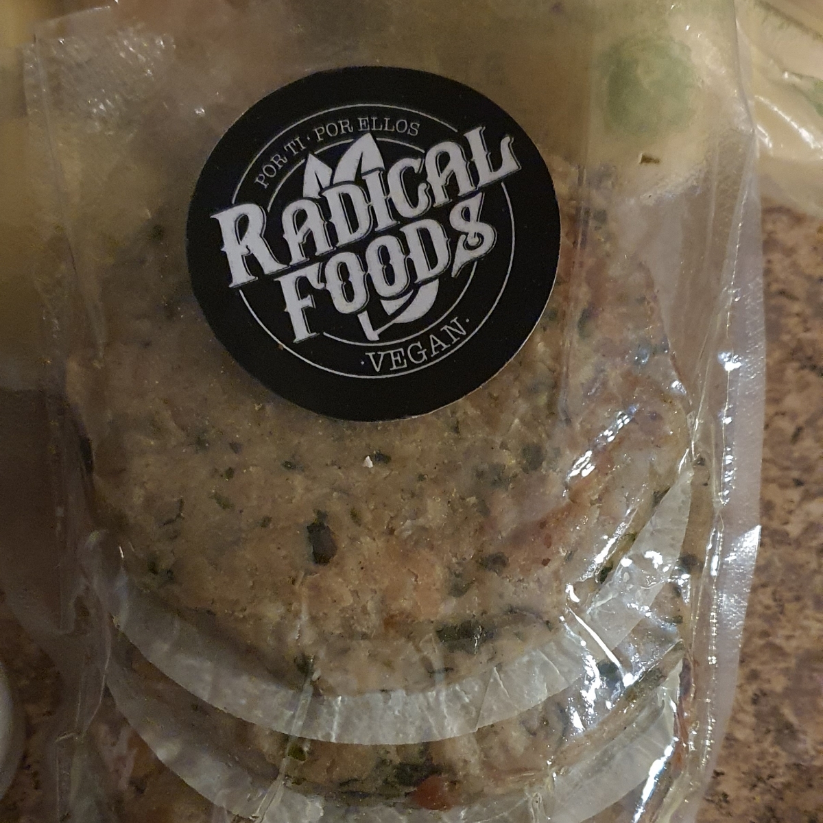 Hamburguesas de garbanzos from Radical foods - Vegan Product Reviews ...