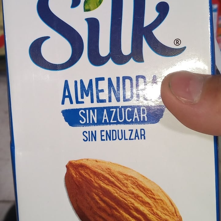 Silk Alimento líquido de almendra sin azúcar Review | abillion