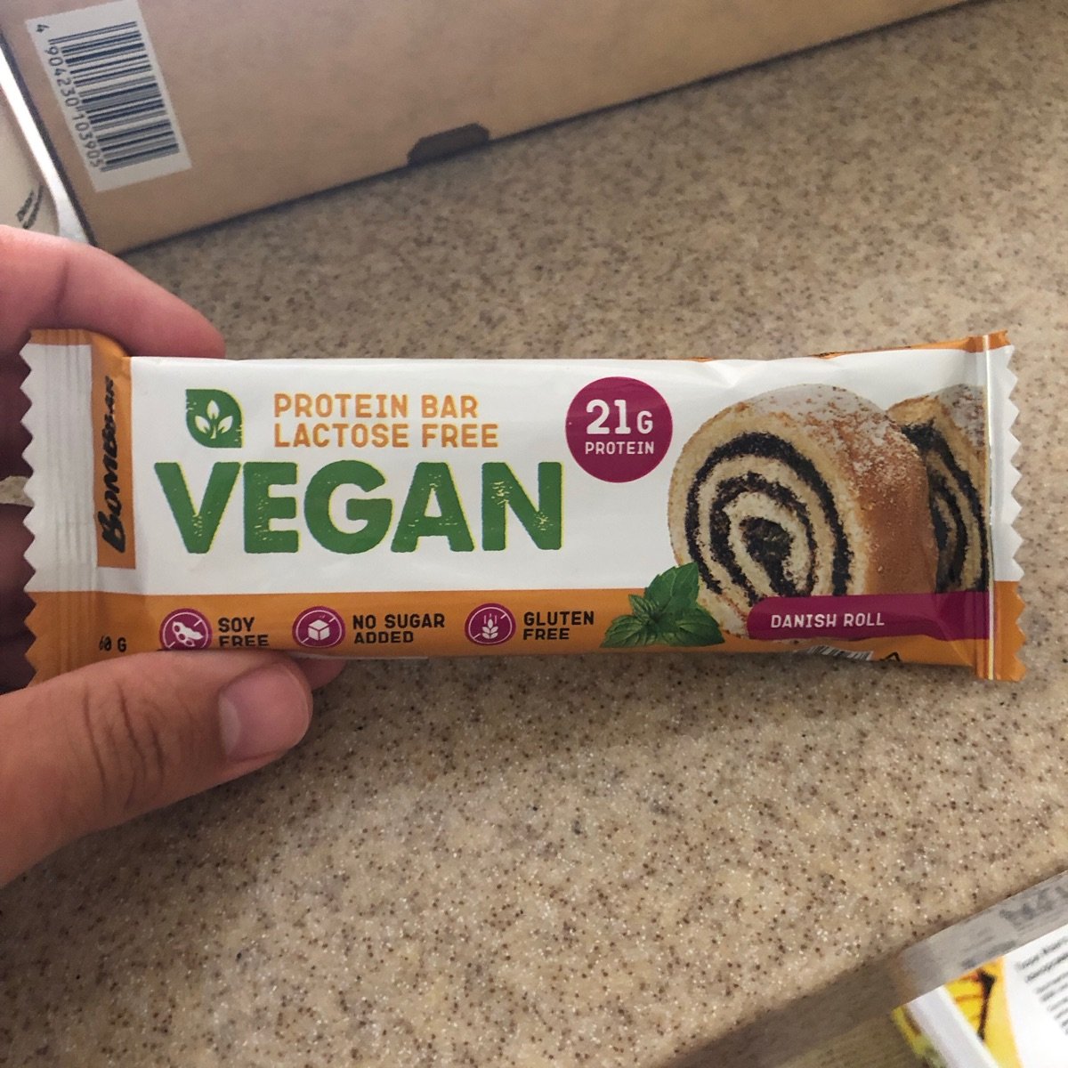 Danish roll protein bar from bombbar - Vegan Product Reviews & Ratings ...