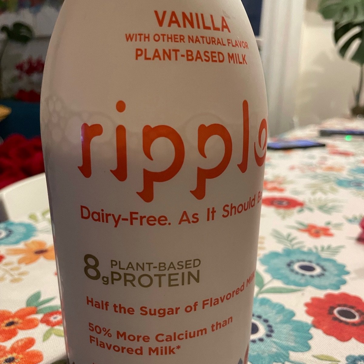 Vanilla Plant-Based Milk from Ripple Foods - Vegan Product Reviews ...