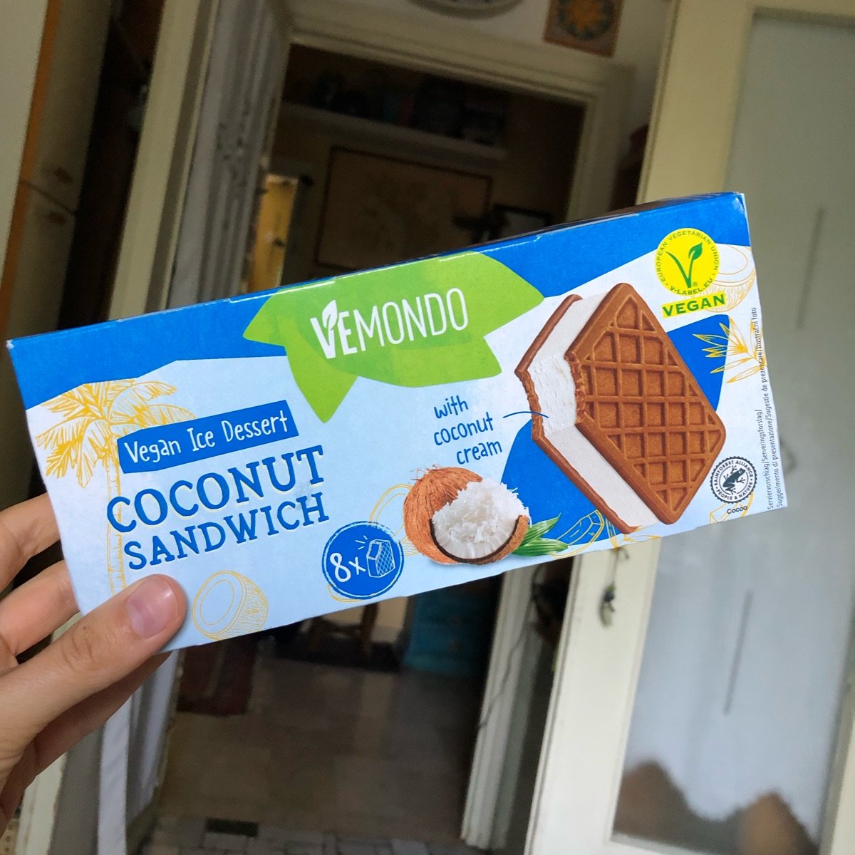 Coconut sandwich from Vemondo - Vegan Product Reviews & Ratings | abillion