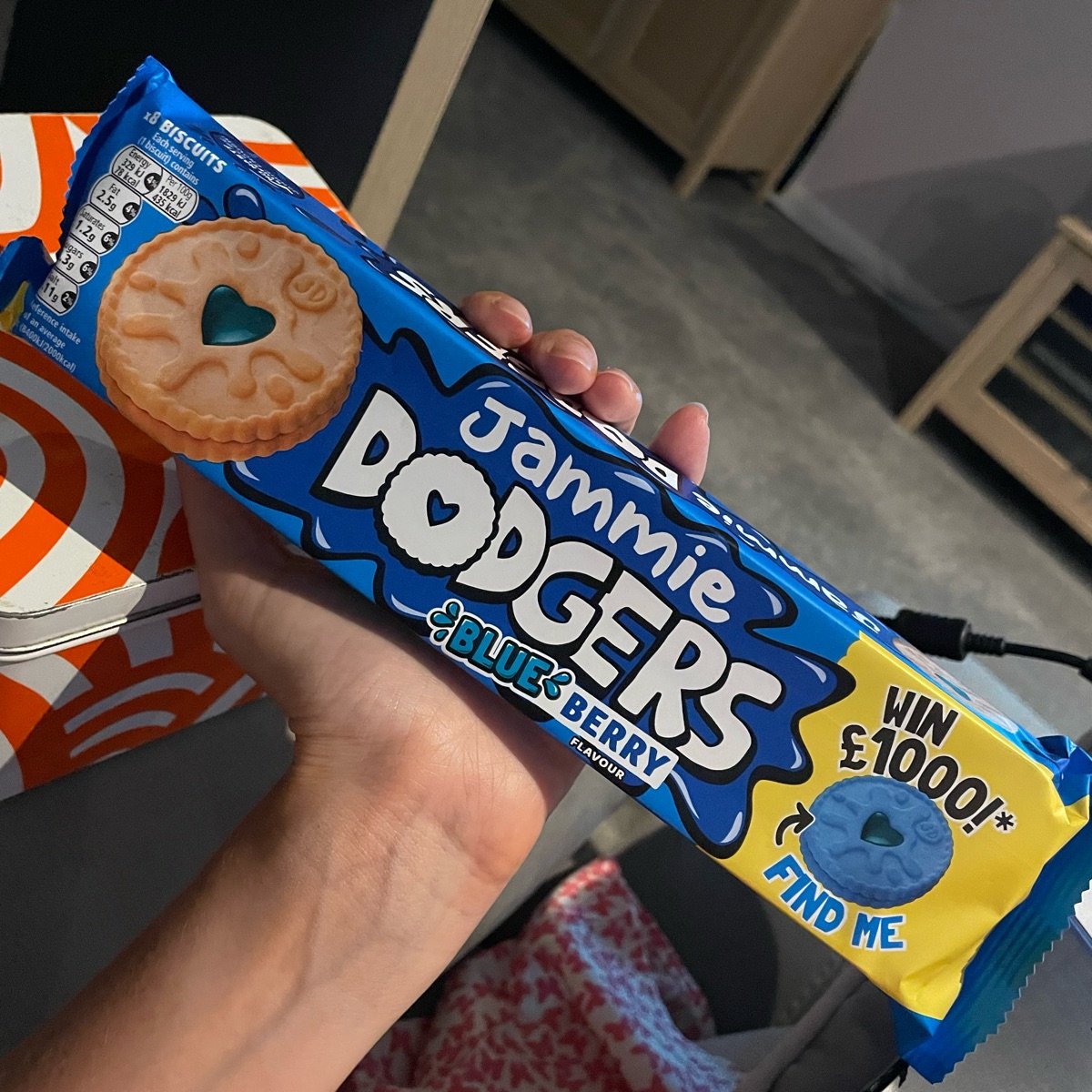 Blueberry Jammie Dodgers from Burton's Biscuits - Vegan Product Reviews ...