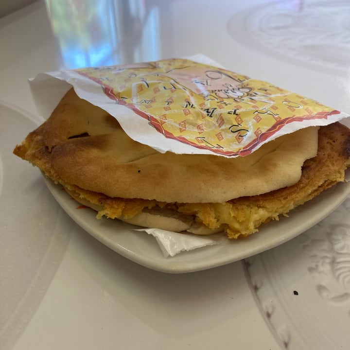 Antista Pisa, Italy Focaccia con la cecina Review | abillion