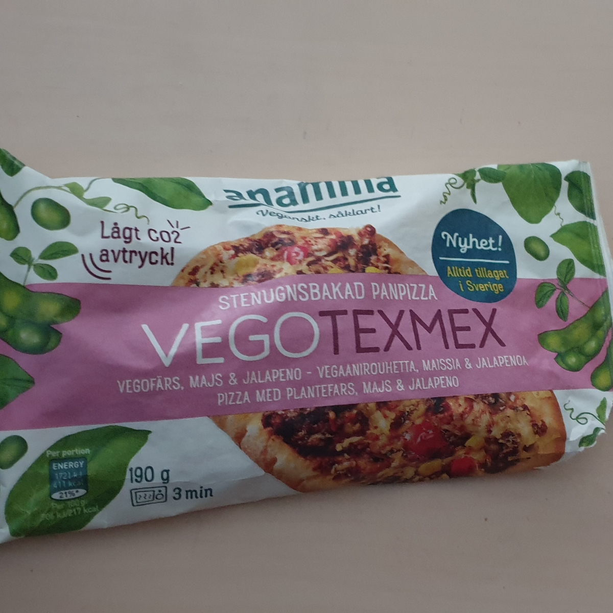 Vego TexMex Pan Pizza from anamma - Vegan Product Reviews & Ratings ...