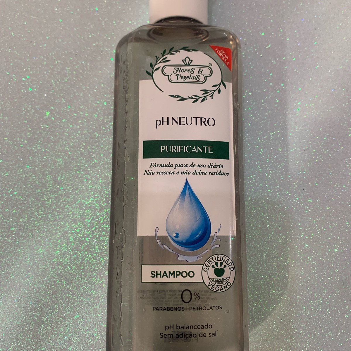 shampoo from Flores & Vegetais - Vegan Product Reviews & Ratings | abillion
