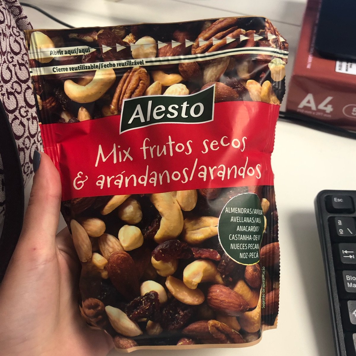 Mix frutos secos y arandanos from Vemondo - Vegan Product Reviews & Ratings | abillion