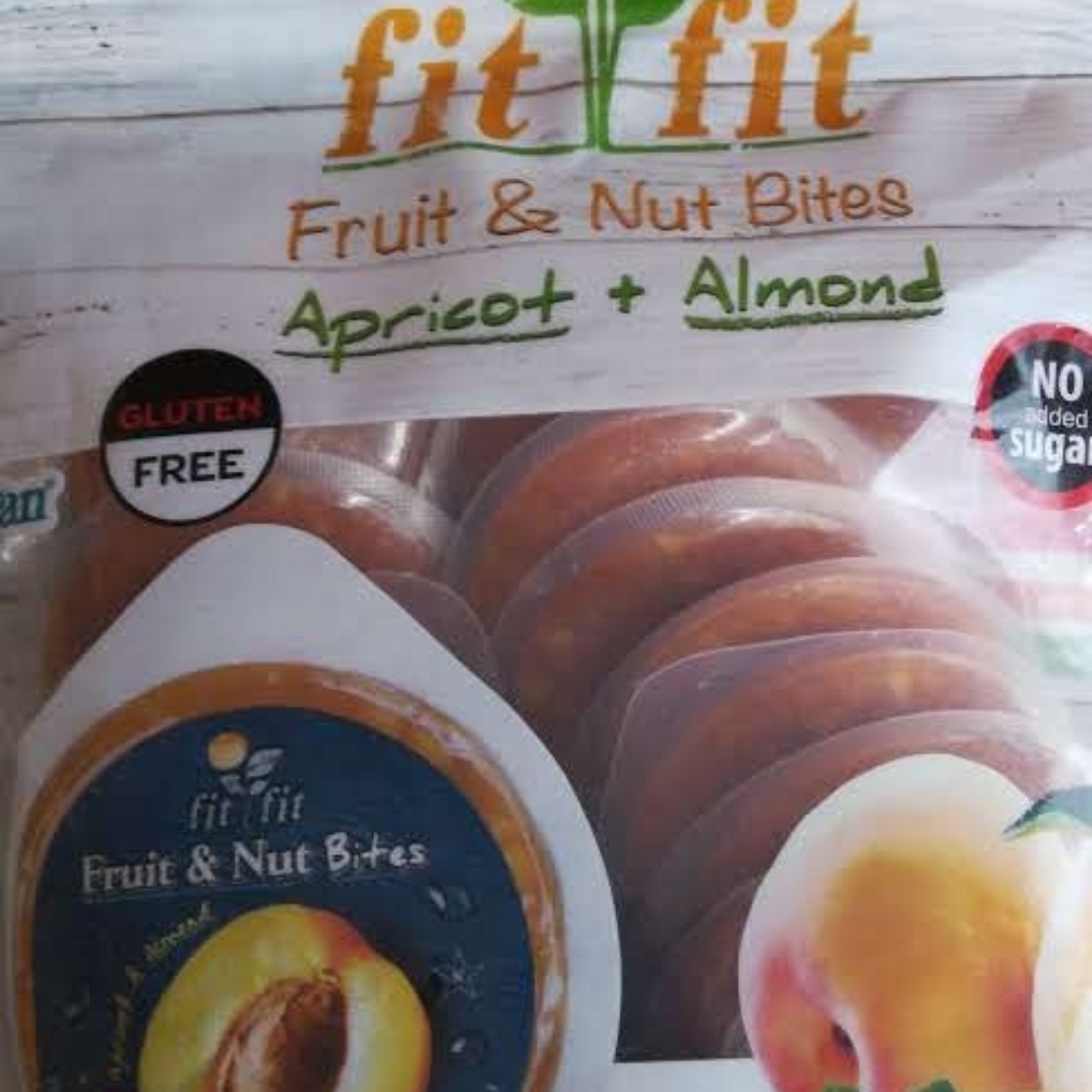 Fruit & Nut bites. Apricot+almond from Fito Fitt - Vegan Product ...