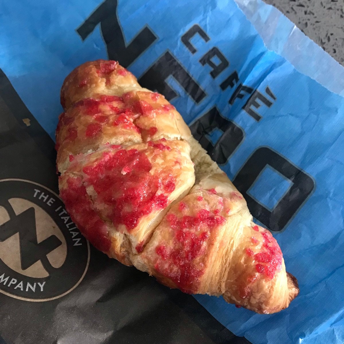Caffe Nero Vegan Raspberry Croissant Reviews | abillion