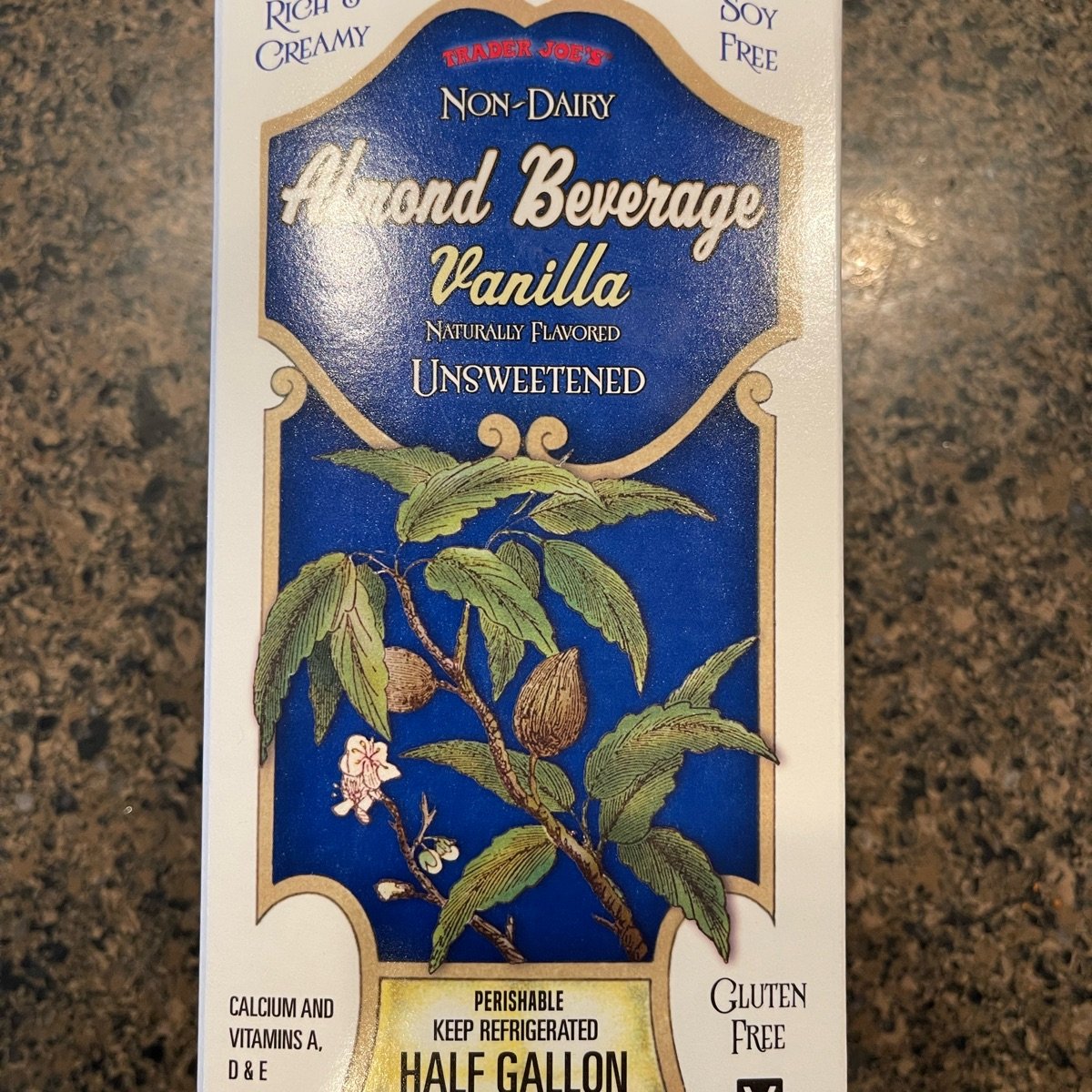 Trader Joe's Almomd beverage unsweetened vanilla Reviews | abillion