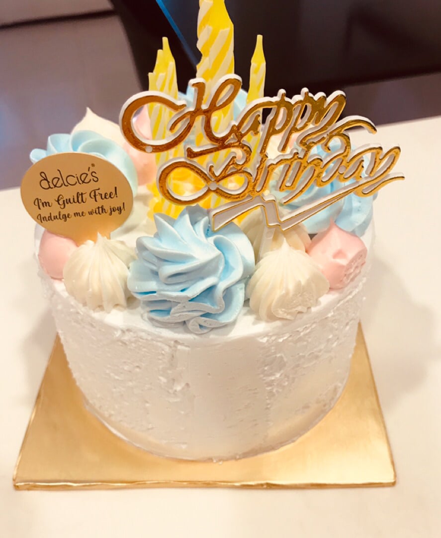 Blue forest (whole cake) at Delcie's Desserts and Cakes, Singapore ...