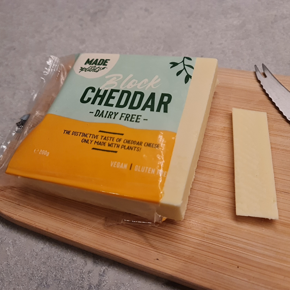 Dairy Free Cheddar Block from Made With Plants - Vegan Product Reviews ...