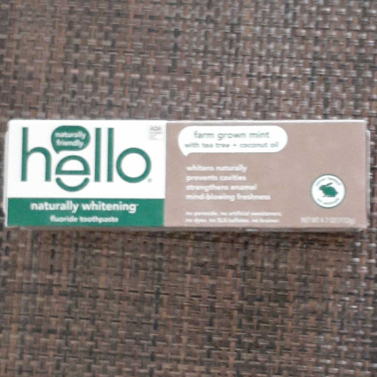 Farm Grown Mint Toothpaste from Hello - Vegan Product Reviews & Ratings ...