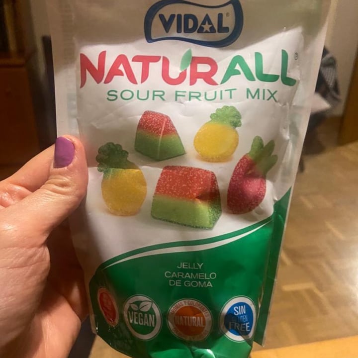 Vidal Naturall sour fruit mix Review | abillion