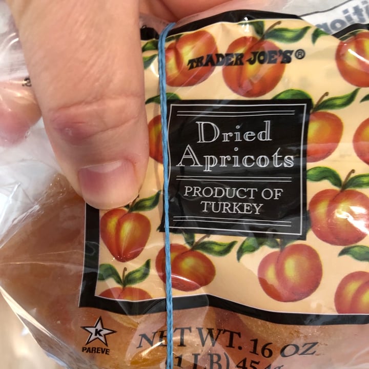 Trader Joe's Dried Apricots Review | abillion
