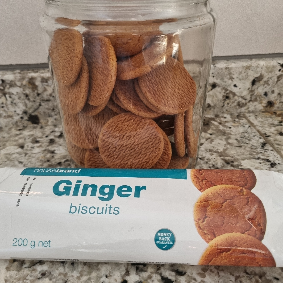 Ginger Biscuits from Checkers Housebrand - Vegan Product Reviews ...