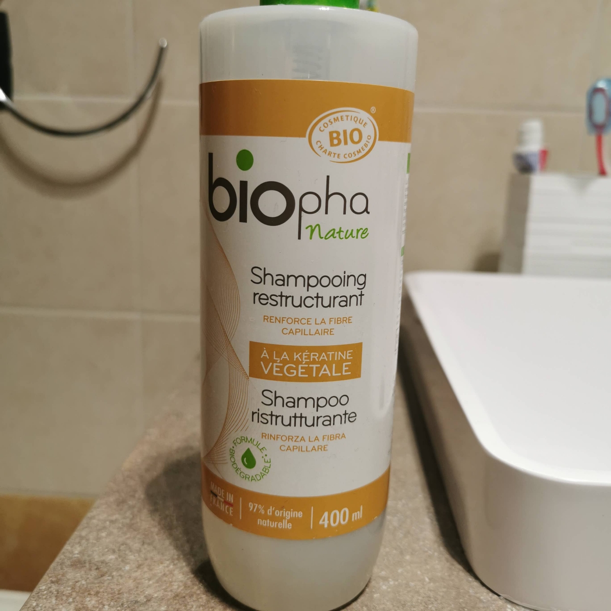 Shampoo Ristrutturate from Biopha Nature - Vegan Product Reviews ...