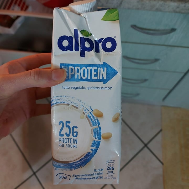 Alpro Soy Milk Plant Protein 25g Review | abillion
