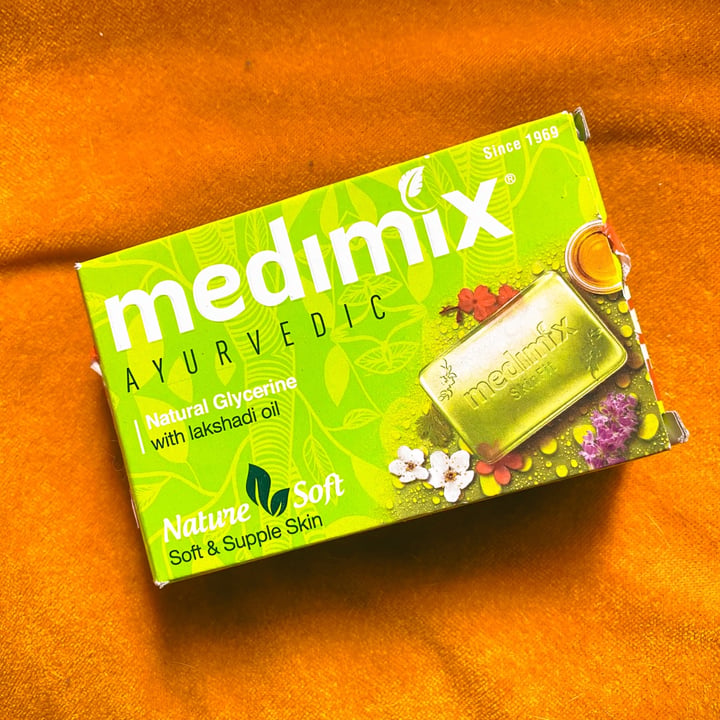 medimix soap Medimix Ayurvedic Natural Glycerin With Lakshadi Oil ...