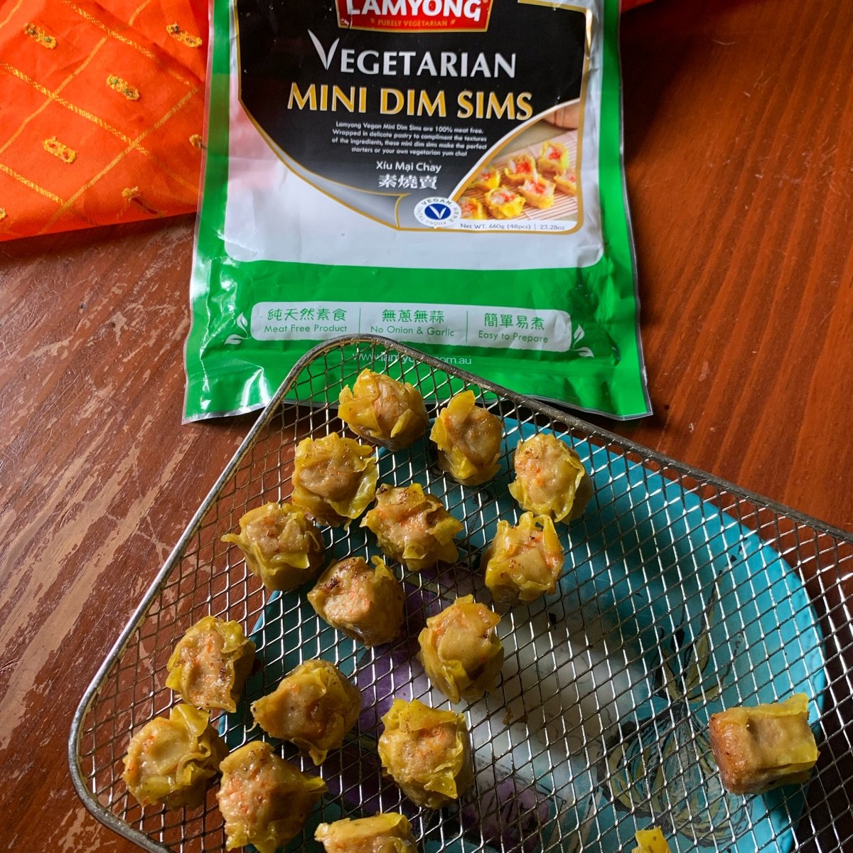 Vegetarian Mini Dim Sims from Lamyong - Vegan Product Reviews & Ratings ...