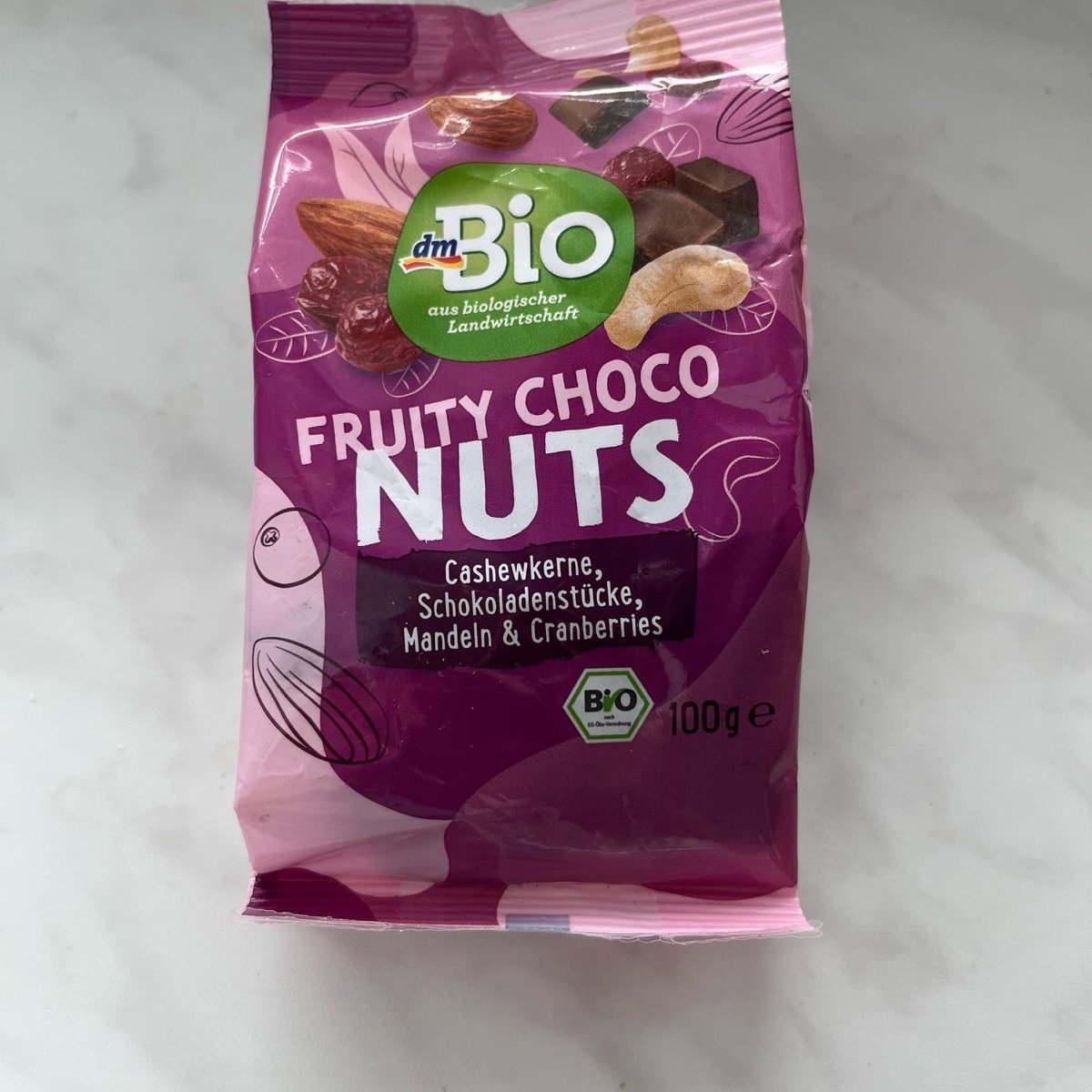 dmBio Fruity choco nuts Reviews | abillion
