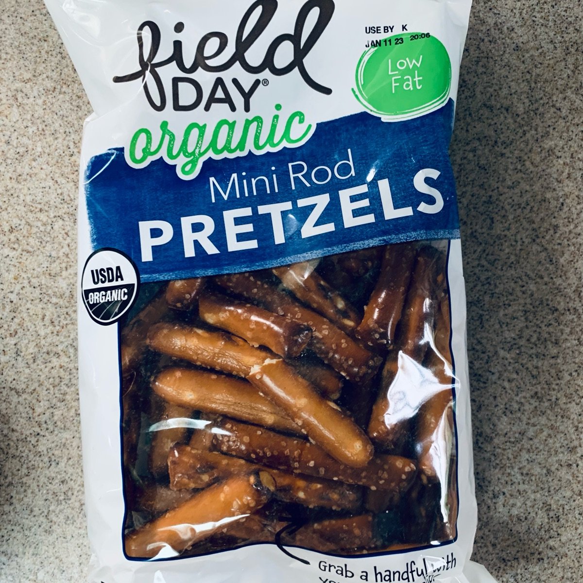 Mini Rod Pretzels from Field Day Organic - Vegan Product Reviews ...