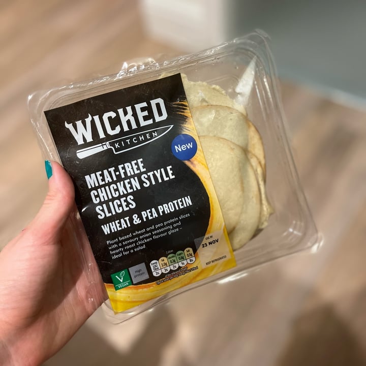 Wicked Meat-free chicken style slices Review | abillion