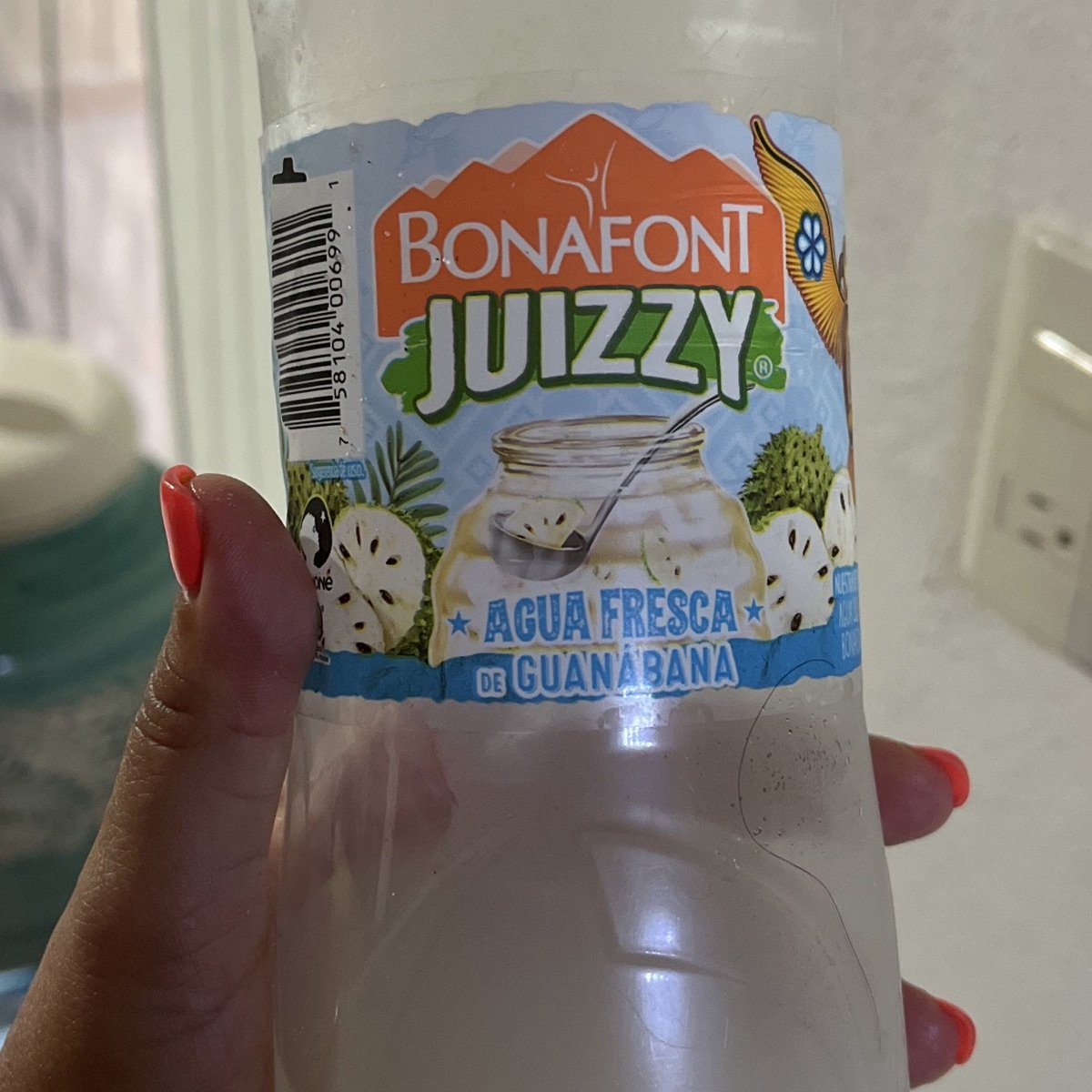 Juizzy Guanábana from Bonafont - Vegan Product Reviews & Ratings | abillion