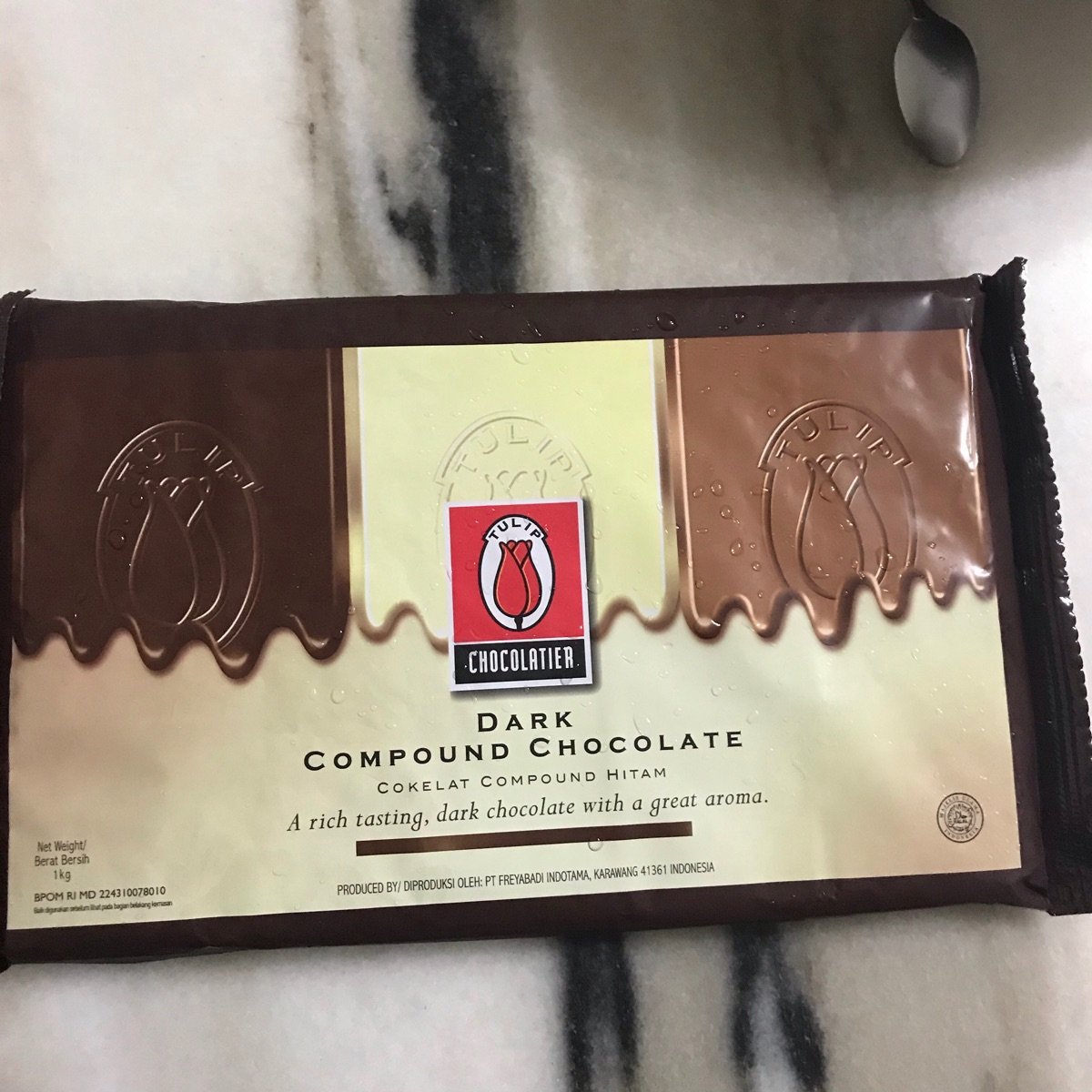 Reseñas de Dark Chocolate Compound por Tulip chocolatier | abillion