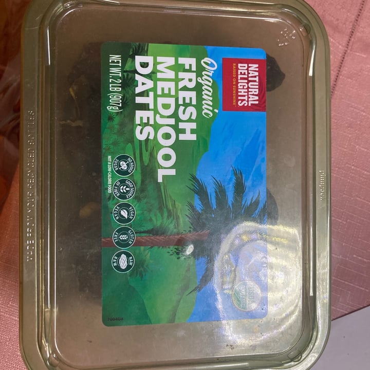 Natural Delights Organic Fresh Medjool Dates Review | abillion