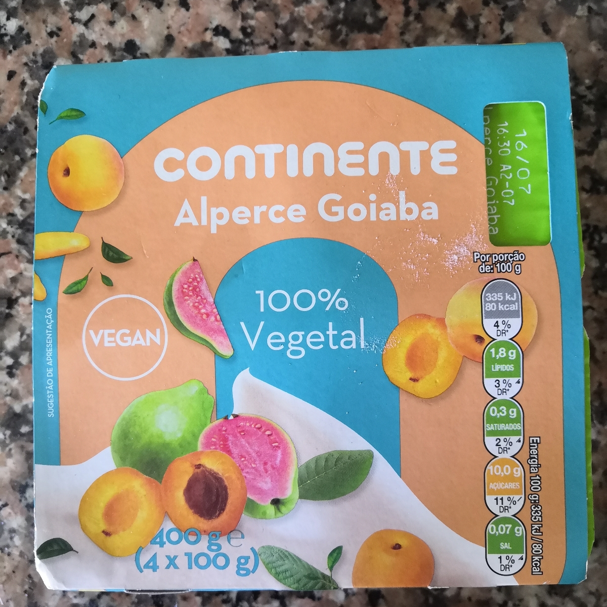 Iogurte vegetal á base de soja com Alperce e Goiaba from Continente ...