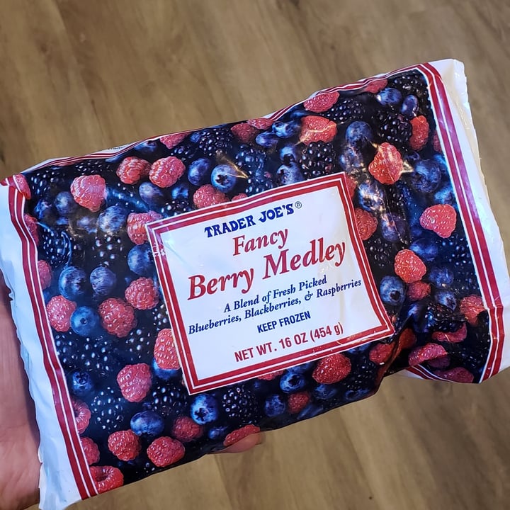 Trader Joe's Fancy berry medley Review | abillion