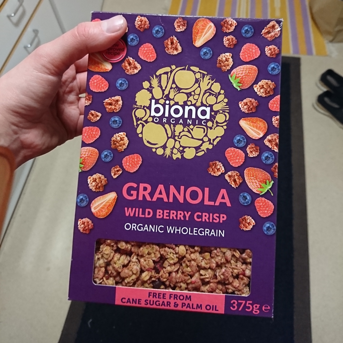 Granola Wild Berry Crisp from Biona - Vegan Product Reviews & Ratings ...