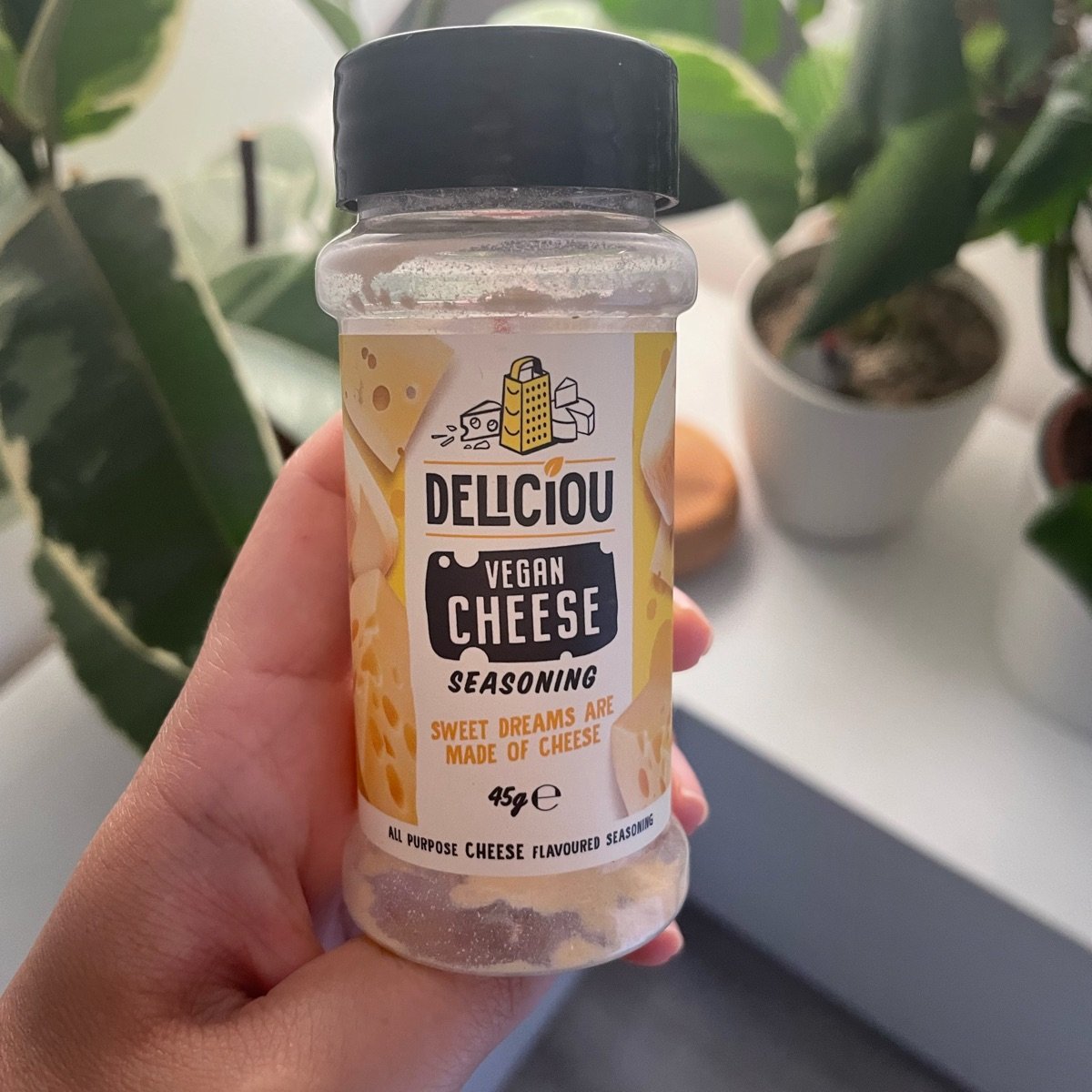 Cheese from Deliciou - Vegan Product Reviews & Ratings | abillion